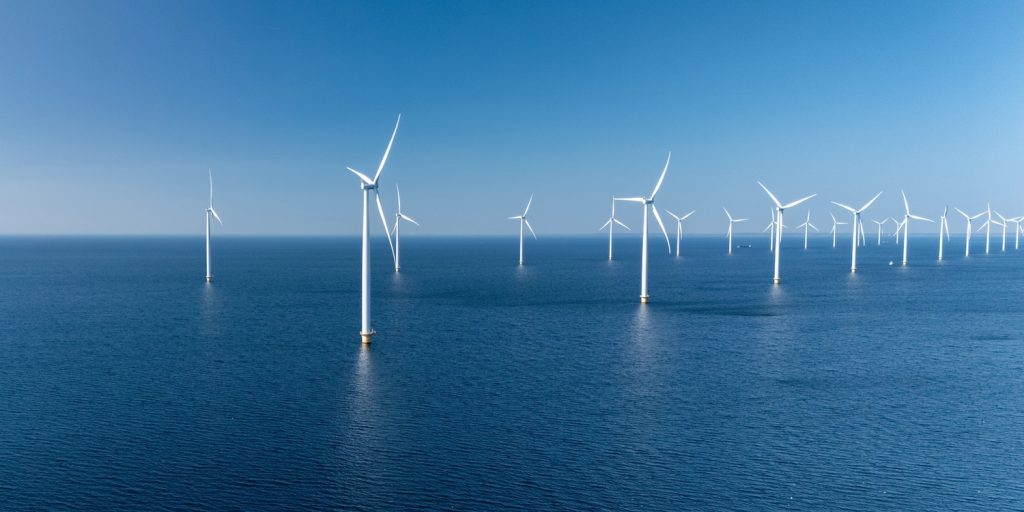 Offshore Wind Farms: Powering a Clean Future - Energy Collective